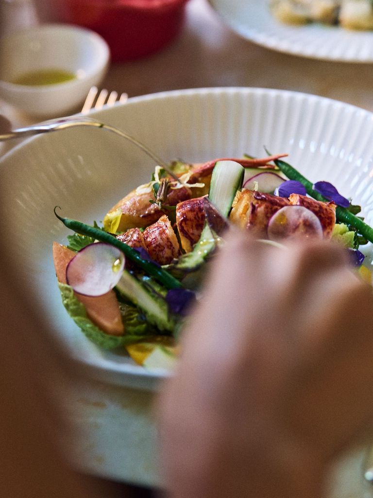 Dine - The Sloane Club