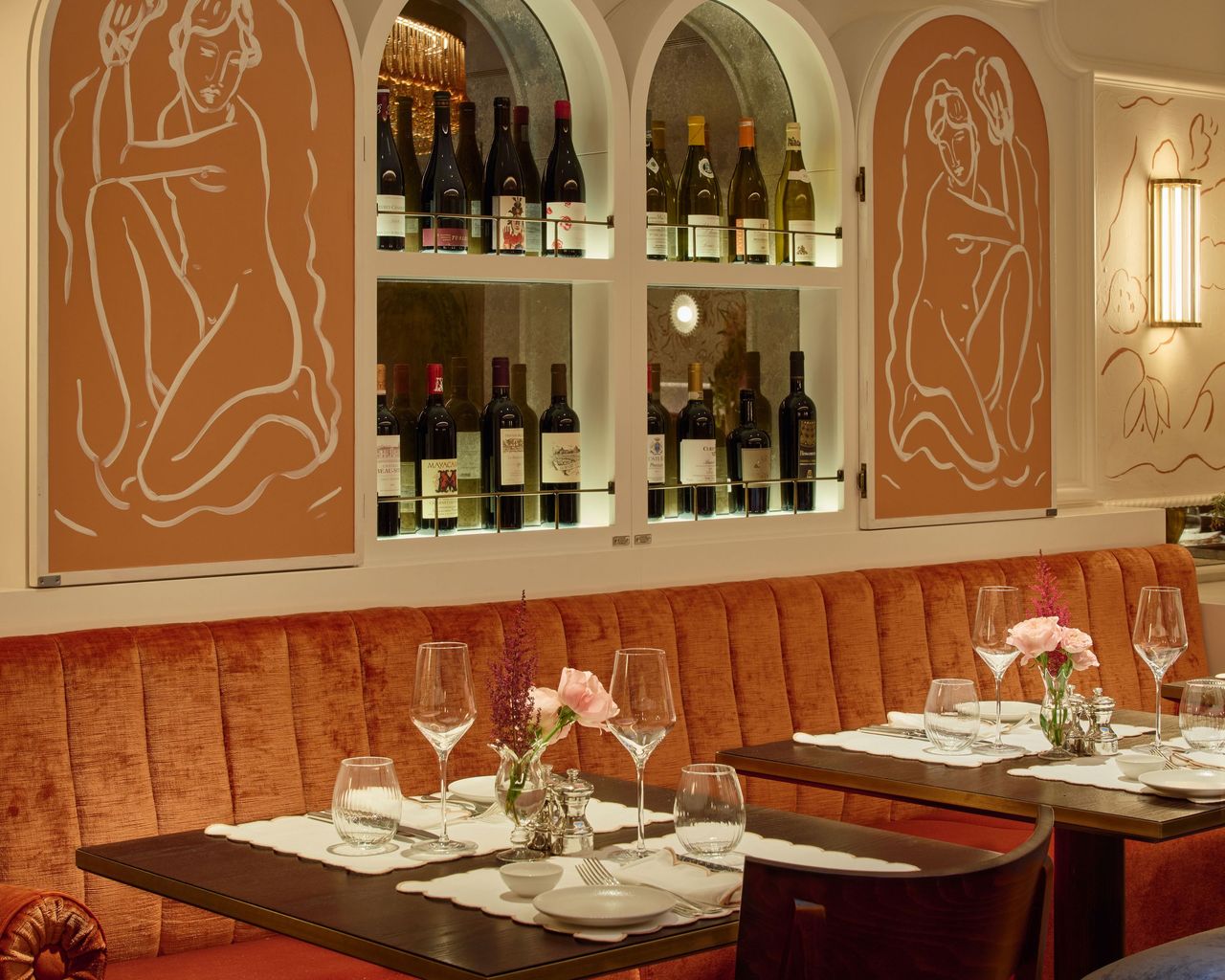 Dine - The Sloane Club